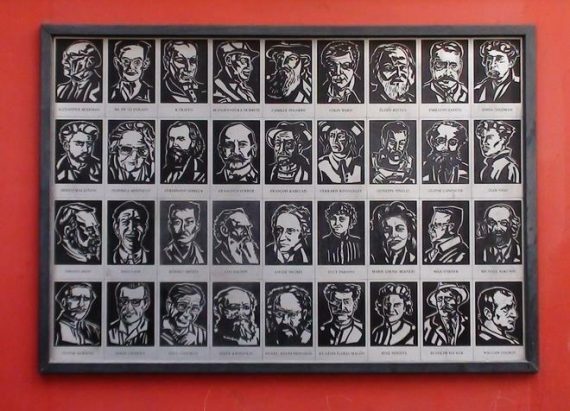- Whitechapel Gallery